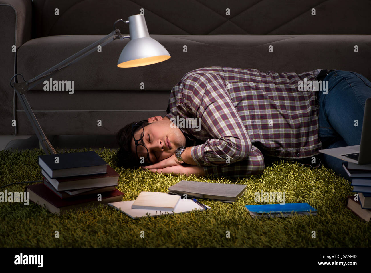 Student reading books preparing for exams Stock Photo - Alamy