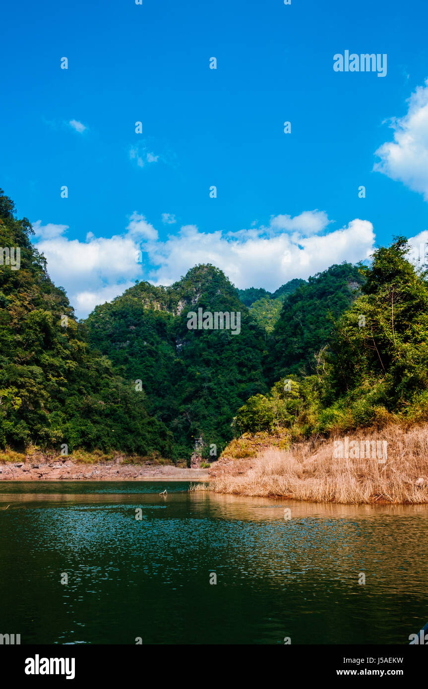 Clean scenery hi-res stock photography and images - Alamy