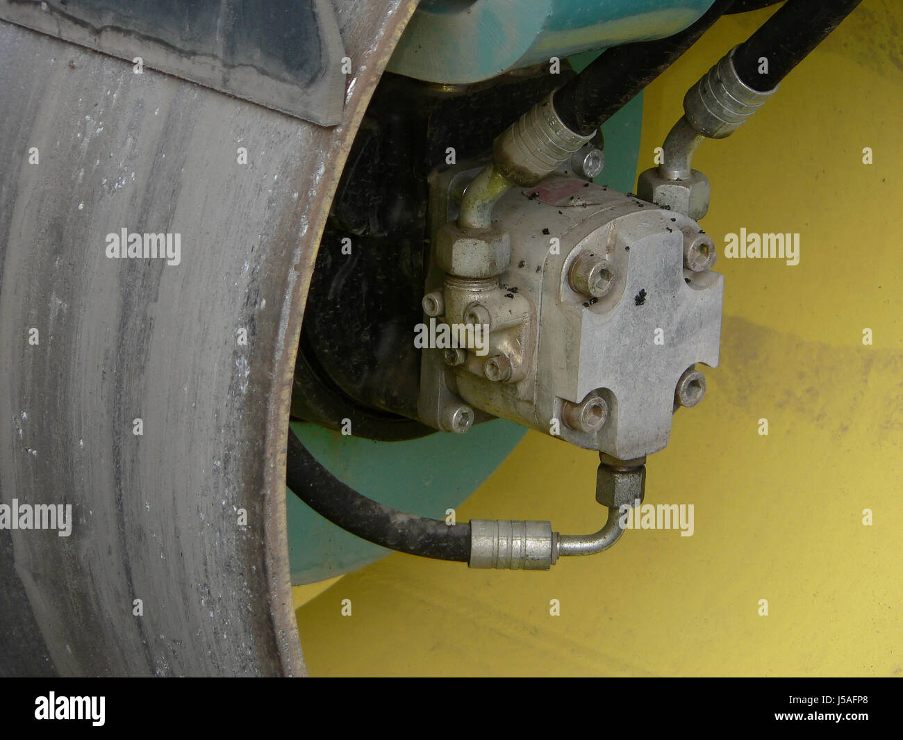 roll civil engineering road roller level to rigidify road construction ...