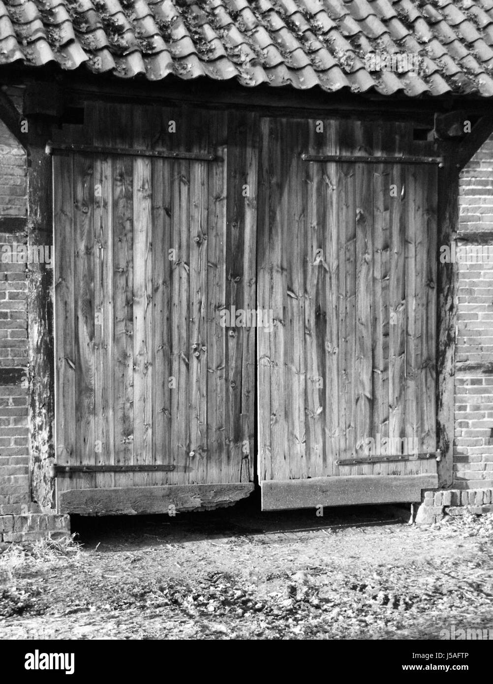 agriculture farming goal passage gate archgway gantry entrance door ...