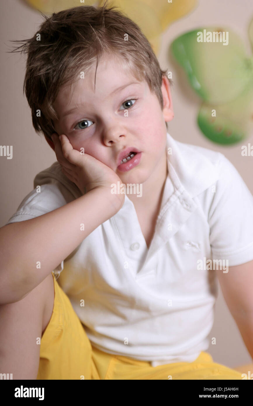 hand emotions boring spring mimic art expression boredom supported ...