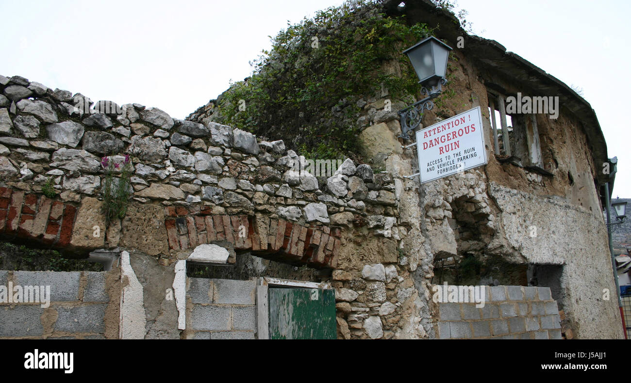 danger tourism summer summerly ruin ruins yugoslavia balkans mostar ...