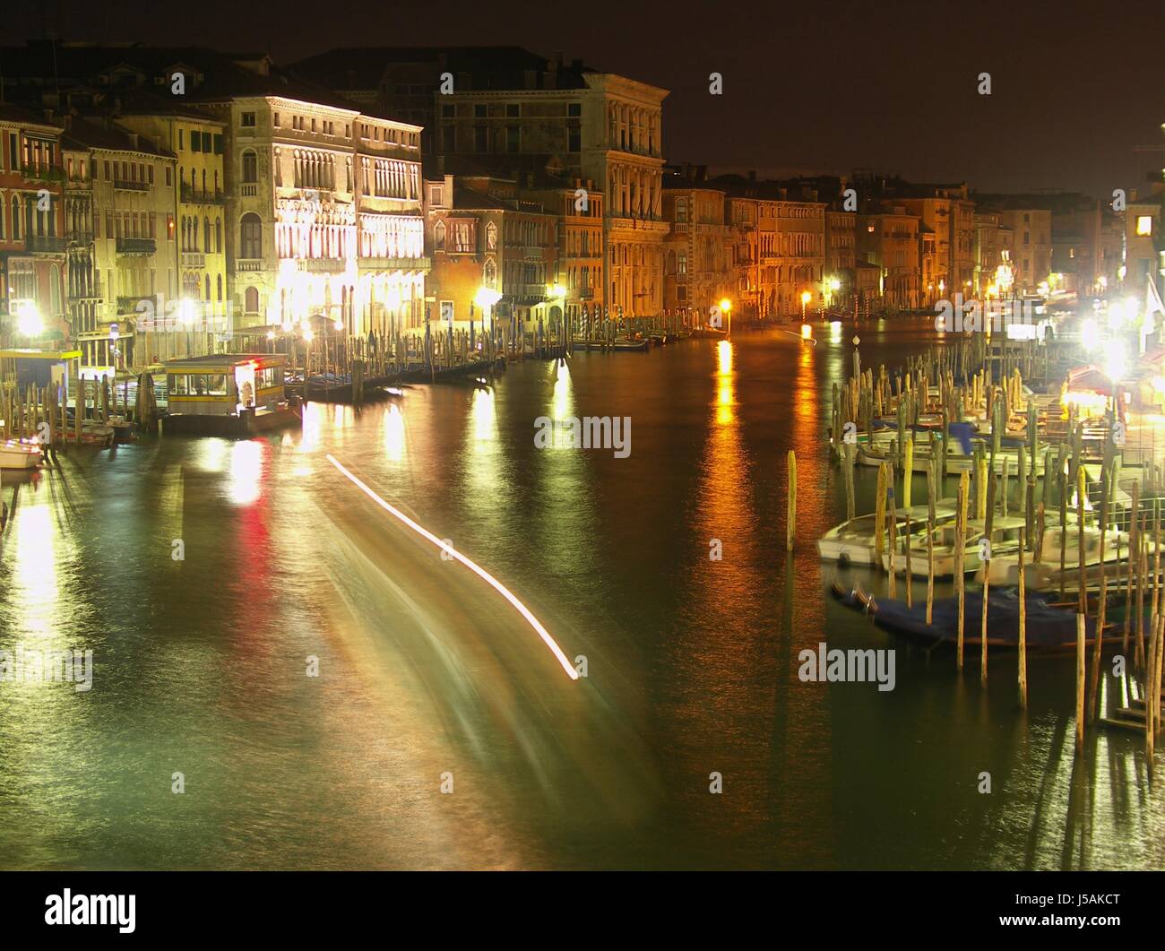 night nighttime venice water mediterranean salt water sea ocean channel ...