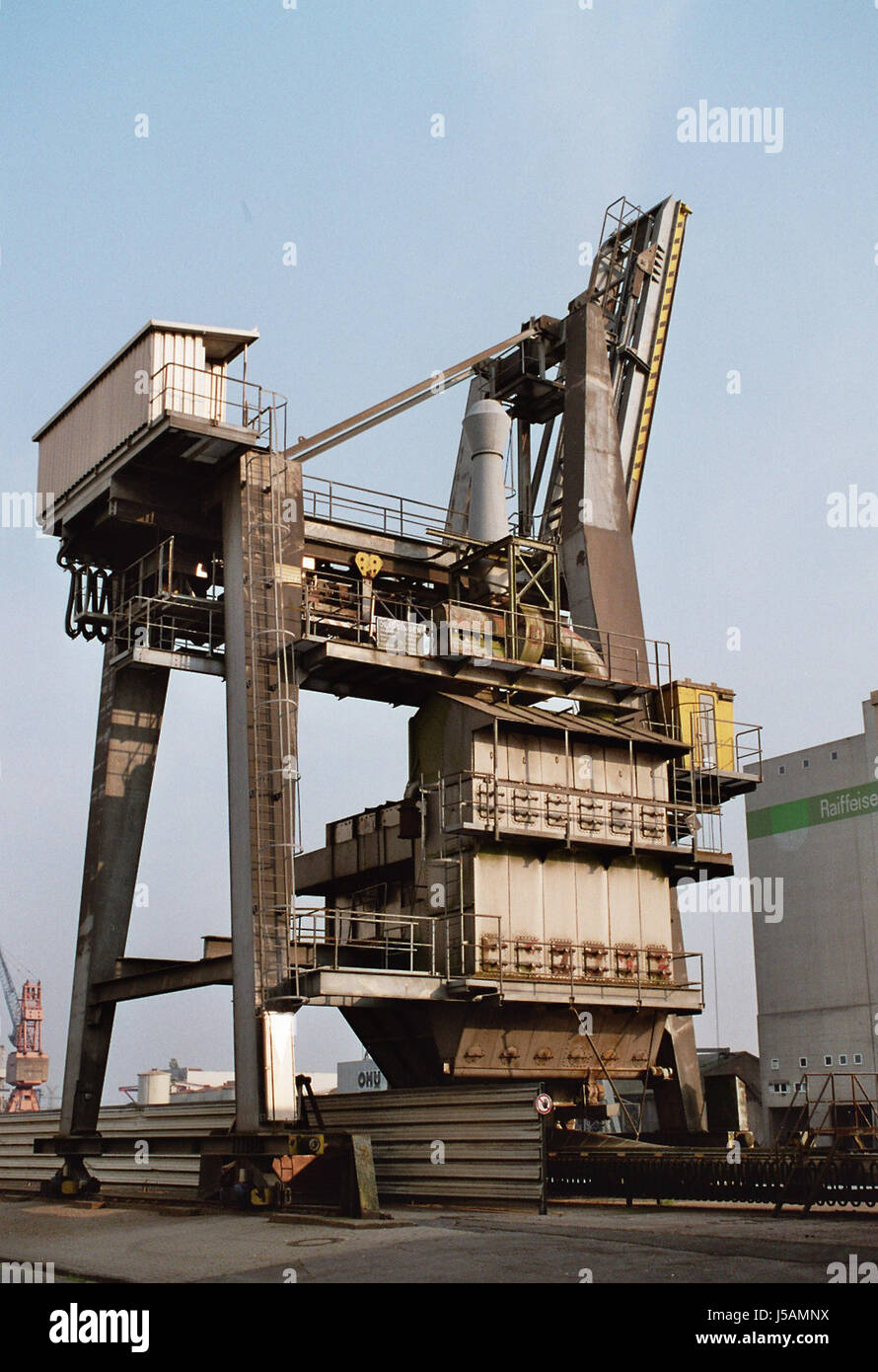 industry engine drive motor navigation harbor channel harbours load ...
