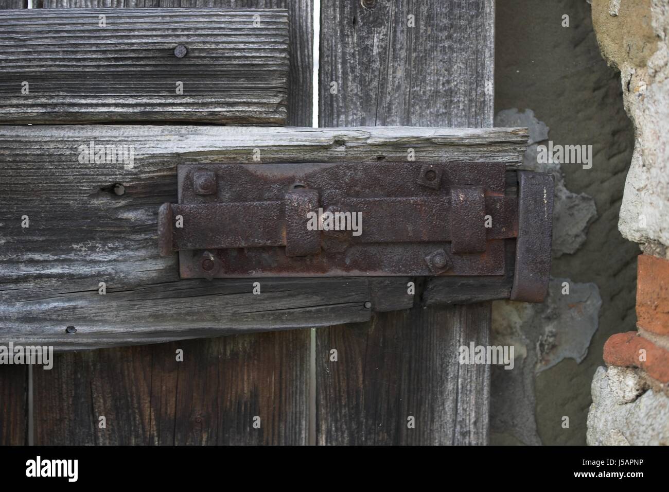 lock wood brown brownish brunette beam door rock bavaria ruins rusty ...