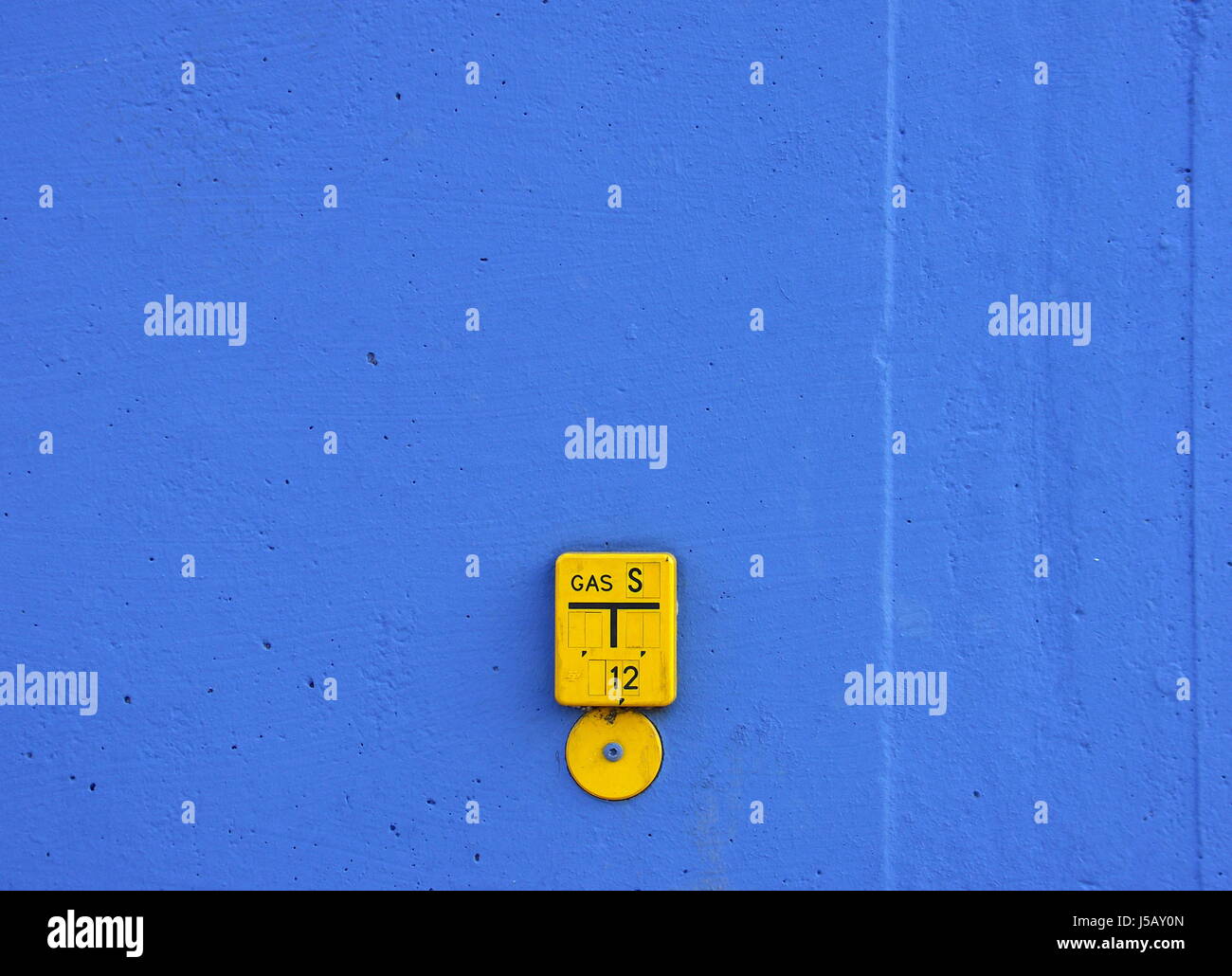 sign signal blue energy power electricity electric power gas cable ...