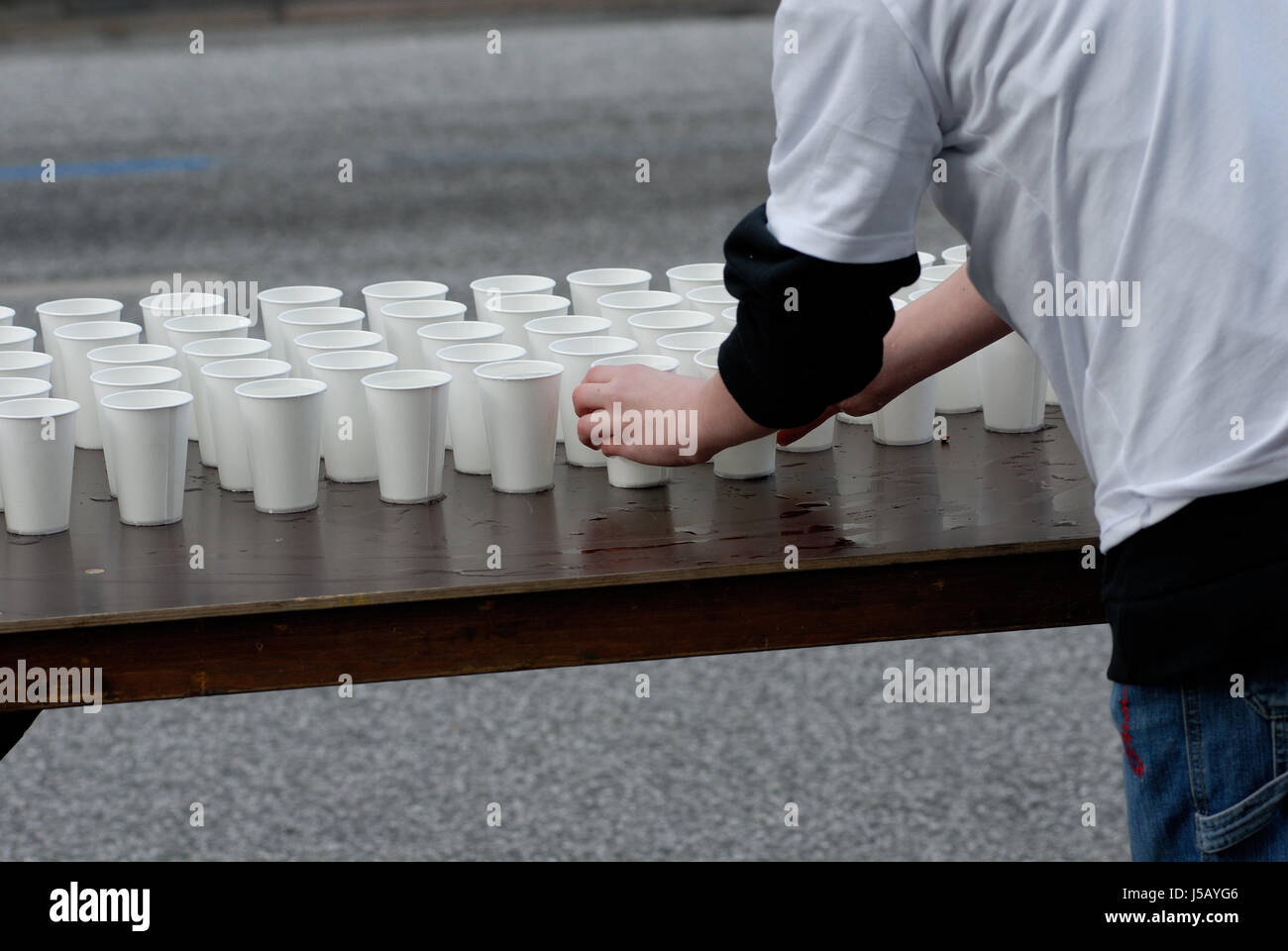 Sports helper hi-res stock photography and images - Alamy