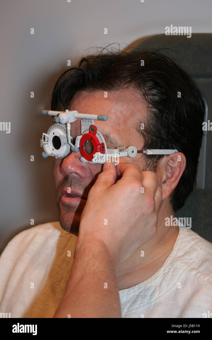 eye organ eyes spectacles glasses eyeglasses optician oculist patient ...