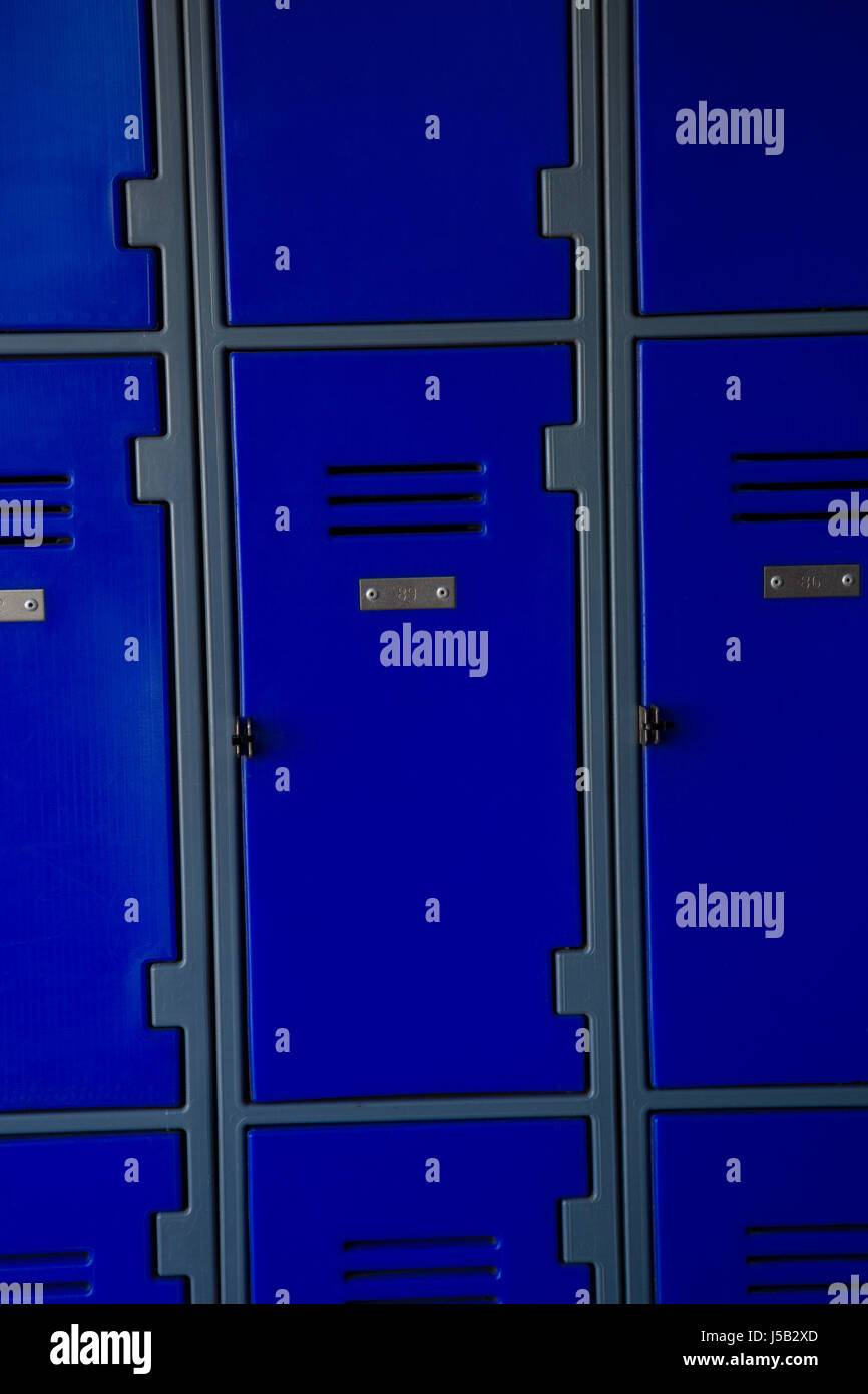 Blue school lockers hi-res stock photography and images - Alamy