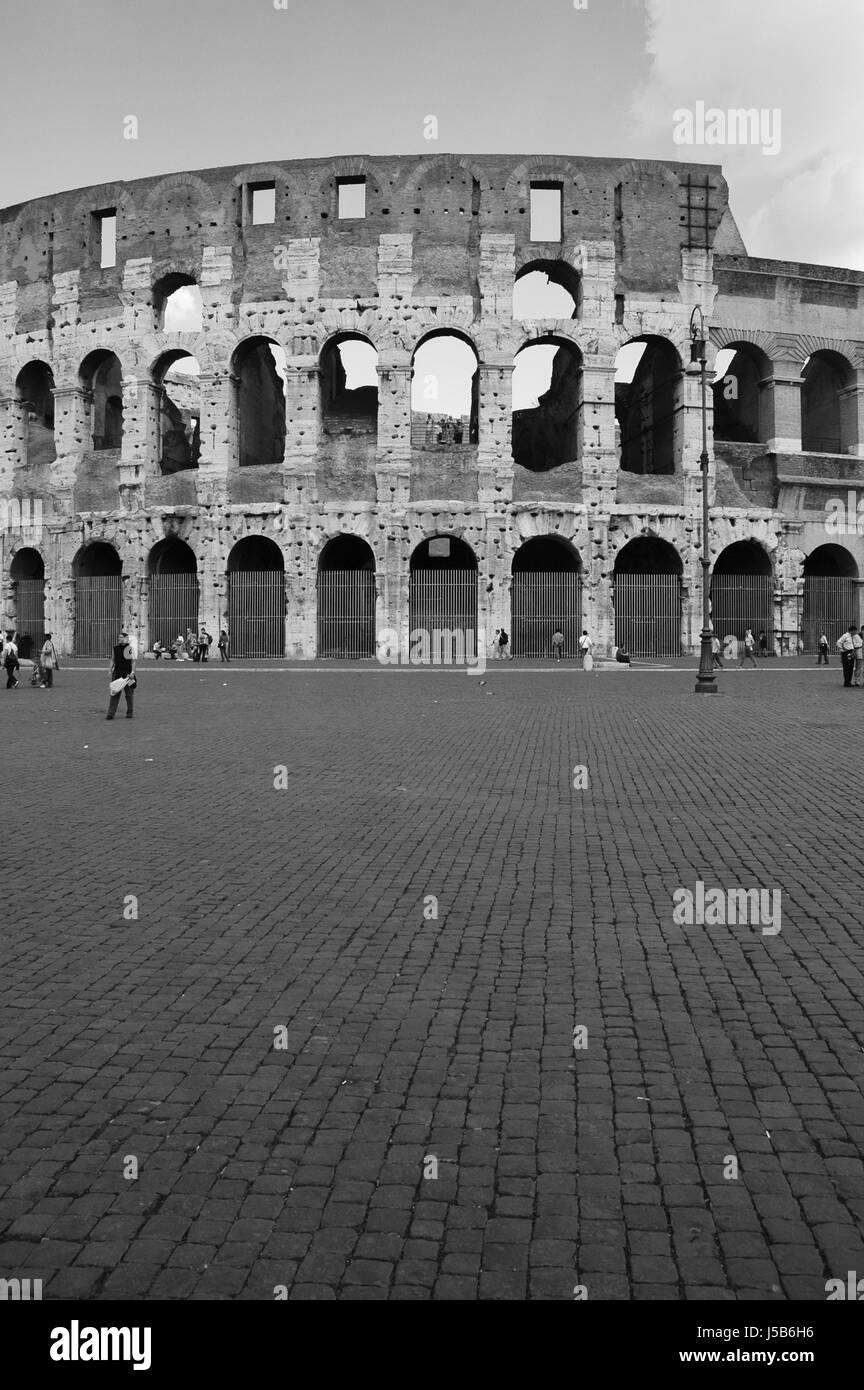 Gladiator fighting Black and White Stock Photos & Images - Alamy