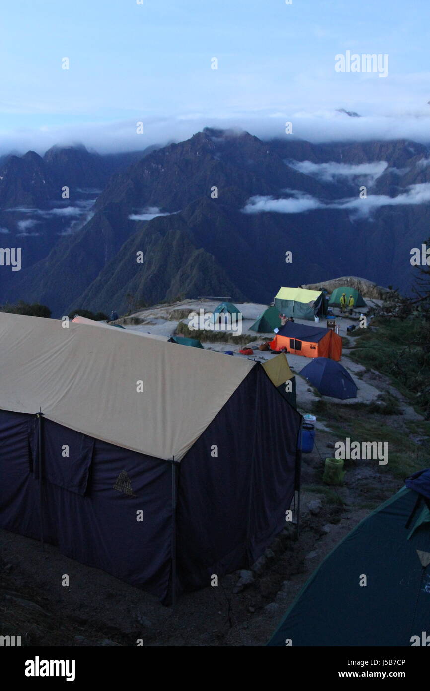 Peru inca trail camping hi-res stock photography and images - Alamy