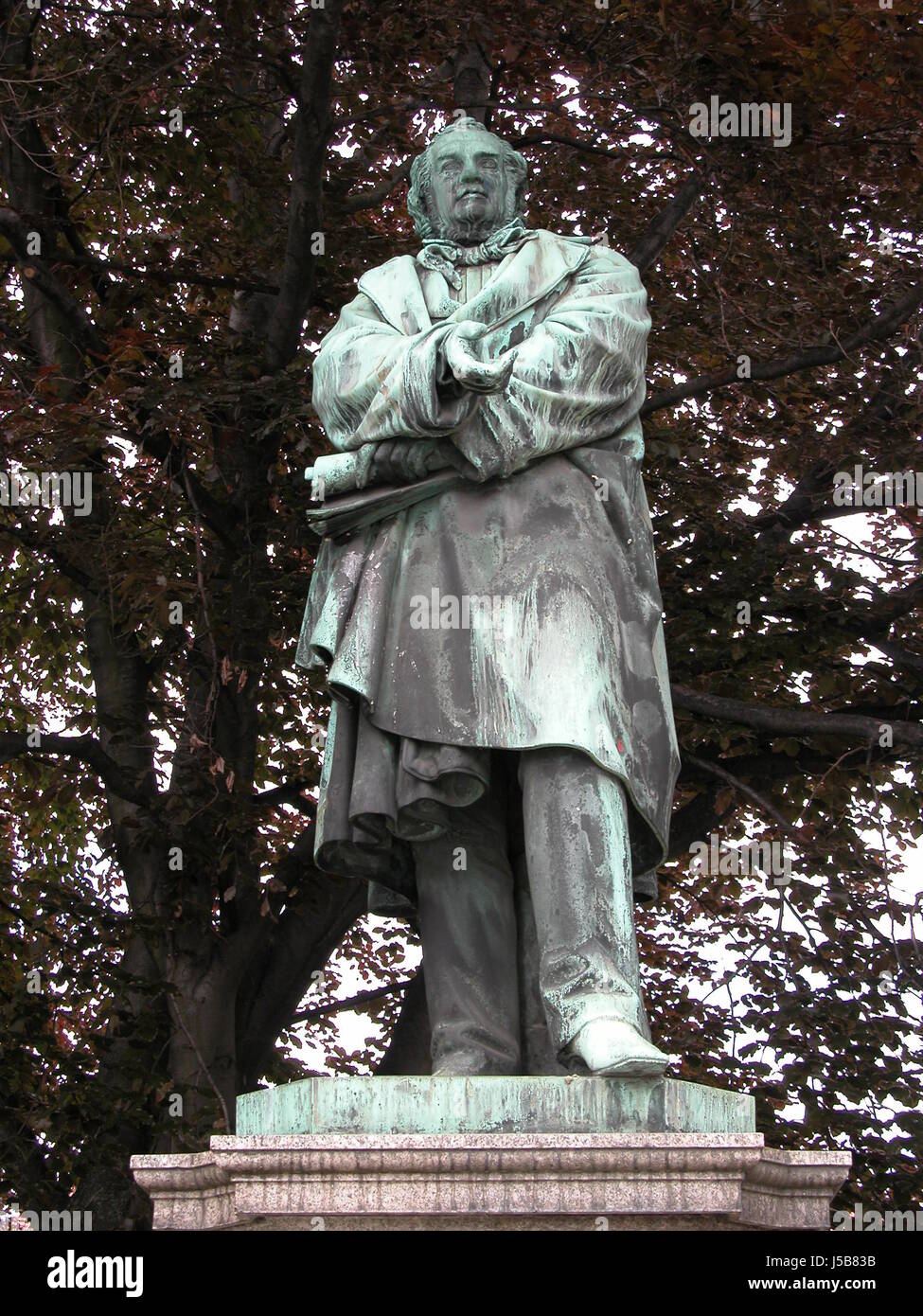 story monument statue august portrait example role model celebrity man ...