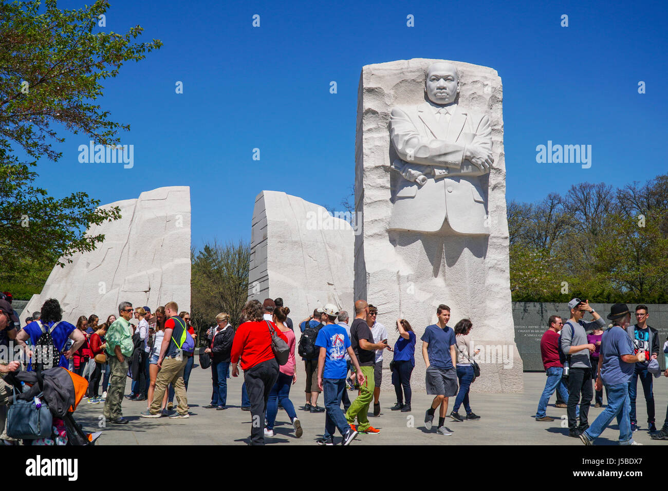 Tourists visiting the martin Luther King Memorial in Washington ...