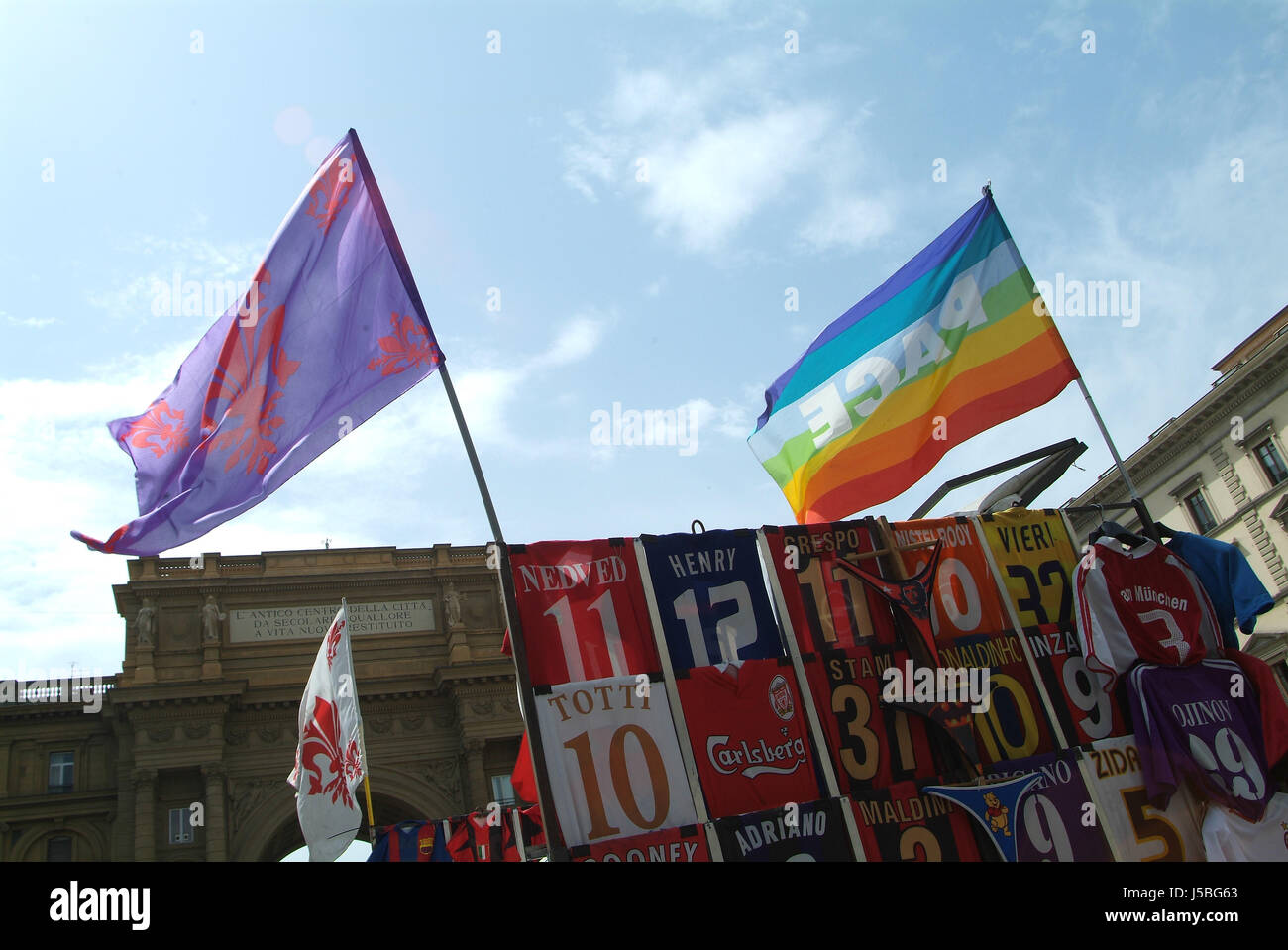 Pace flag italy hi-res stock photography and images - Alamy