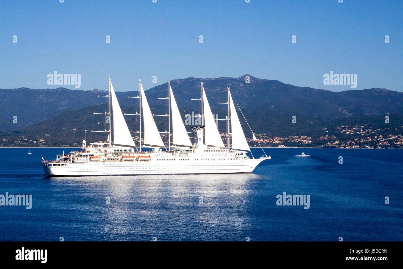 modern sailing ship Stock Photo - Alamy