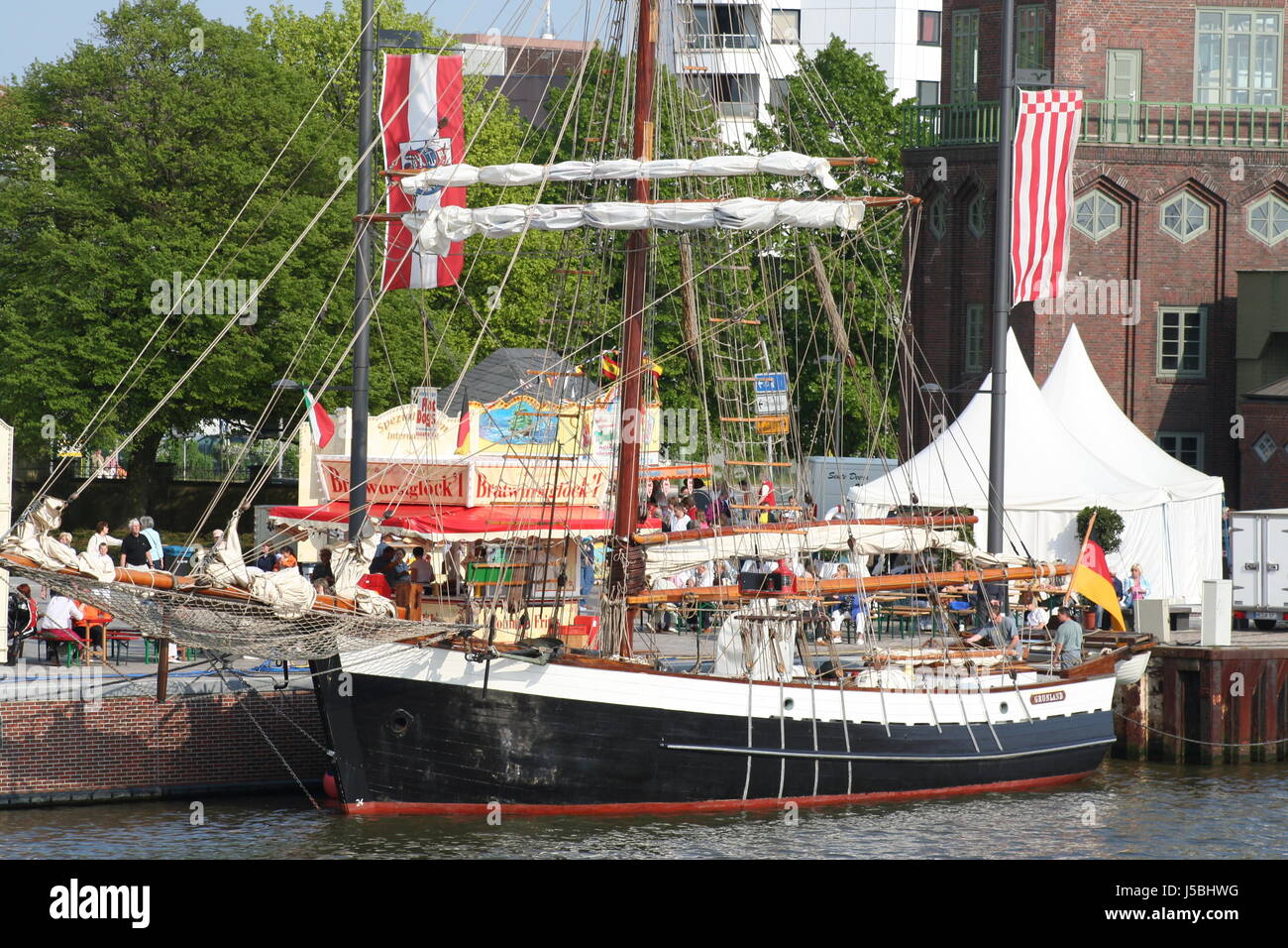 navy ships sailing boat sailboat rowing boat boat watercraft wood ...