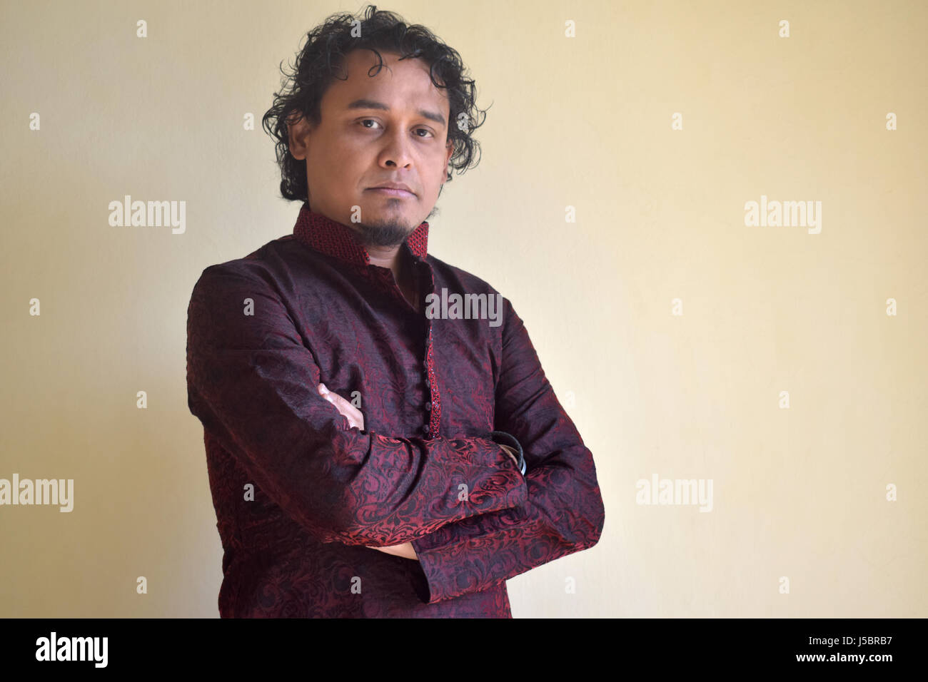 Portrait of Indian young man in a traditional attire, Pune, Maharashtra ...