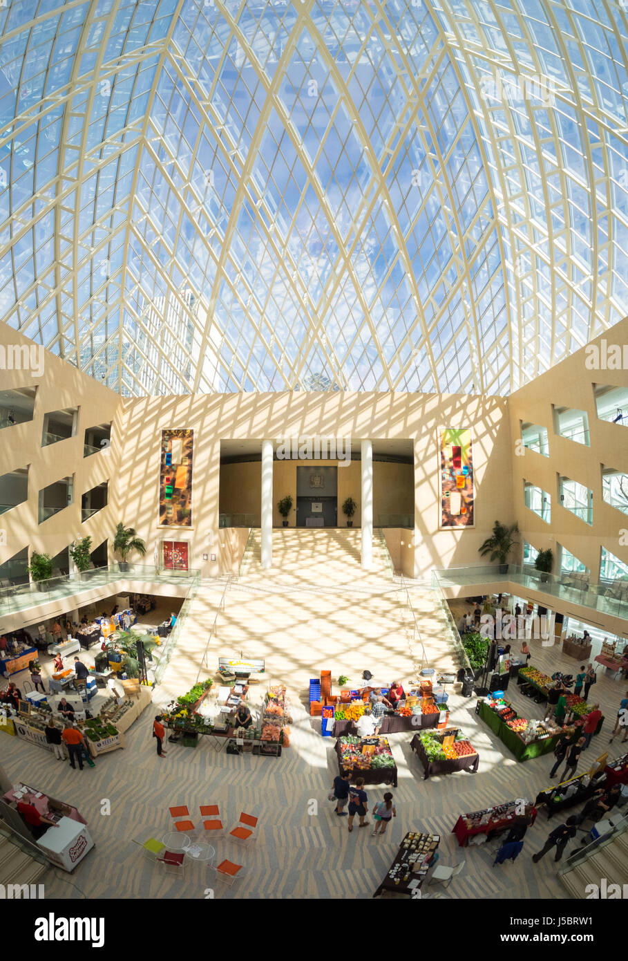 Atrium interior hi-res stock photography and images - Alamy