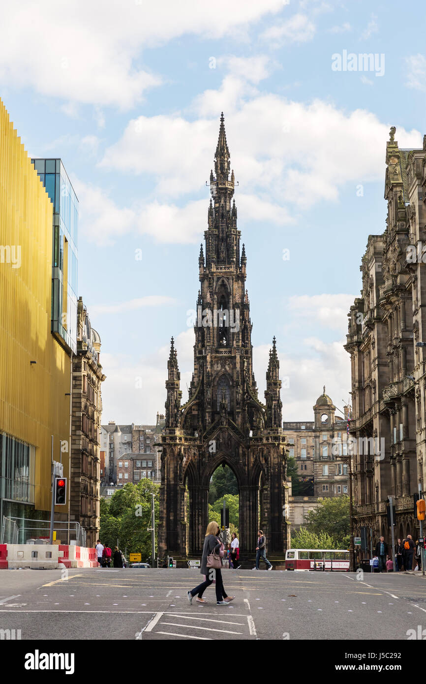 Victorian gothic monument hi-res stock photography and images - Alamy