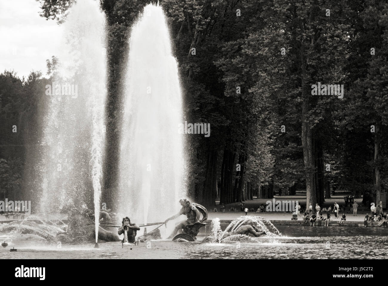 Apollo fountain in the gardens of Versailles Stock Photo - Alamy