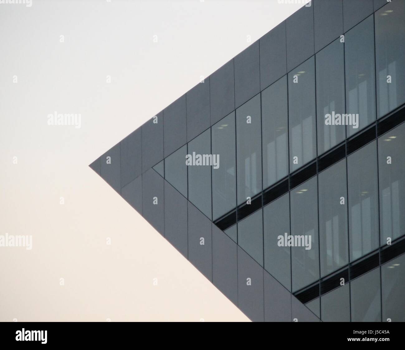 Triangular block hi-res stock photography and images - Alamy