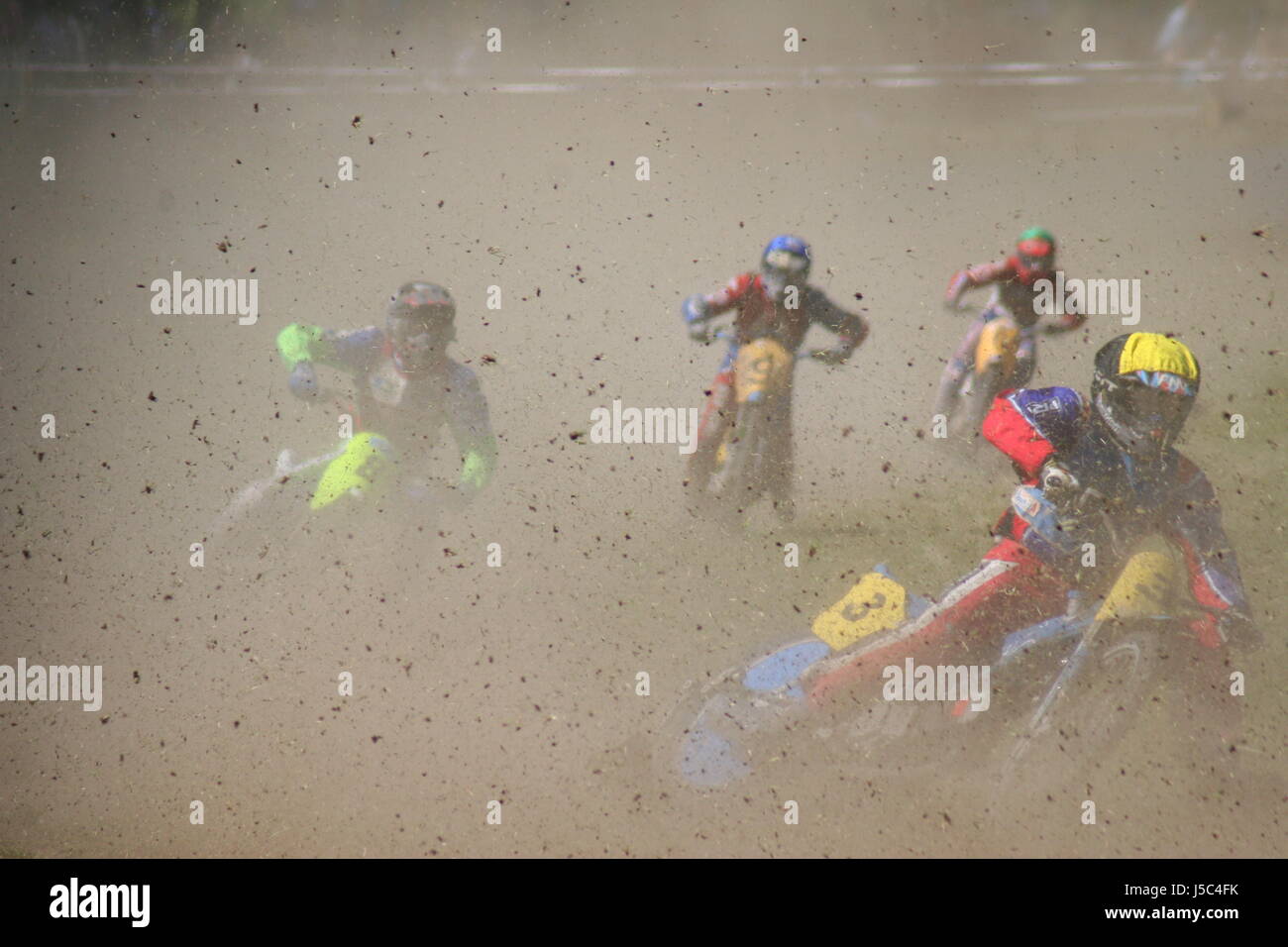 sport sports bend motoring contest competition dash go quickly speed ...