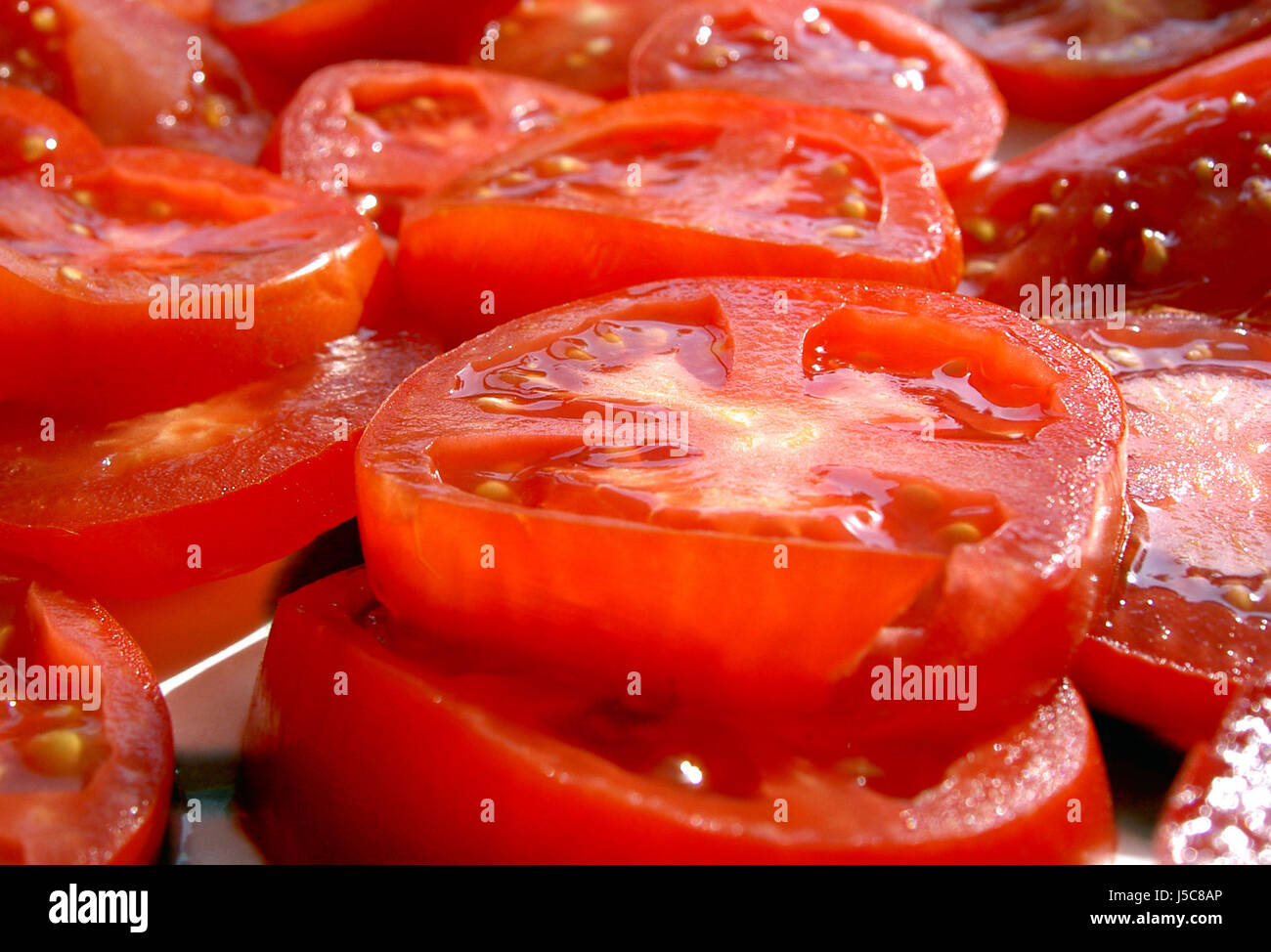 vegetable tomatoes tomatos discs cut juicy tomato savoury salted red ...