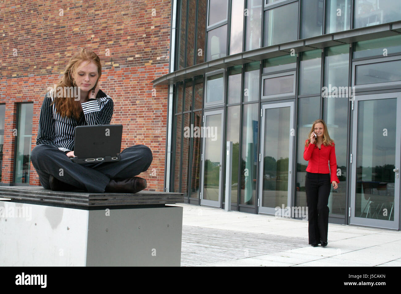 office laptop notebook computers computer consultation consultancy ...