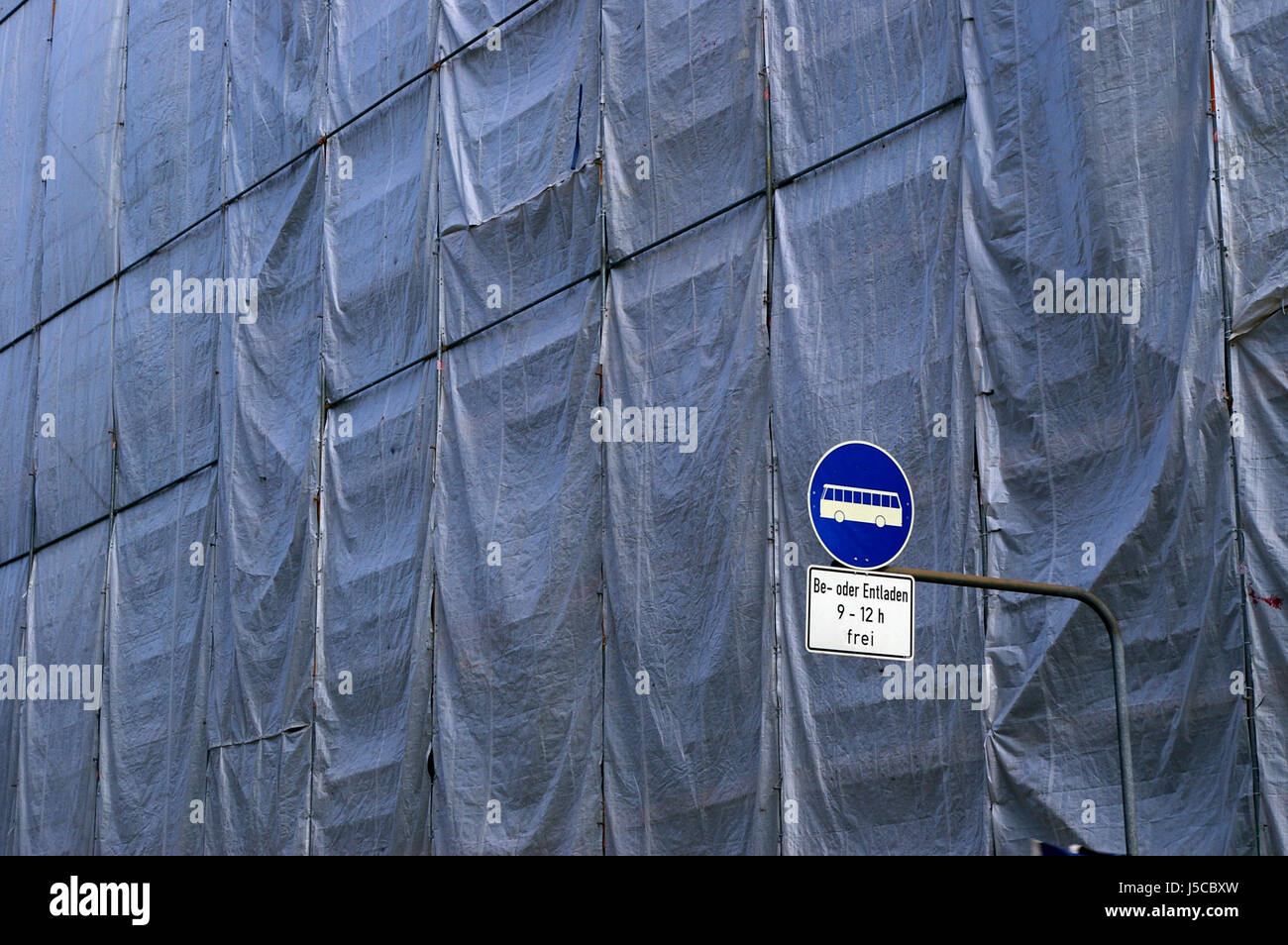 dust dirt scaffold scaffolding foil packed shield construction site bau ...