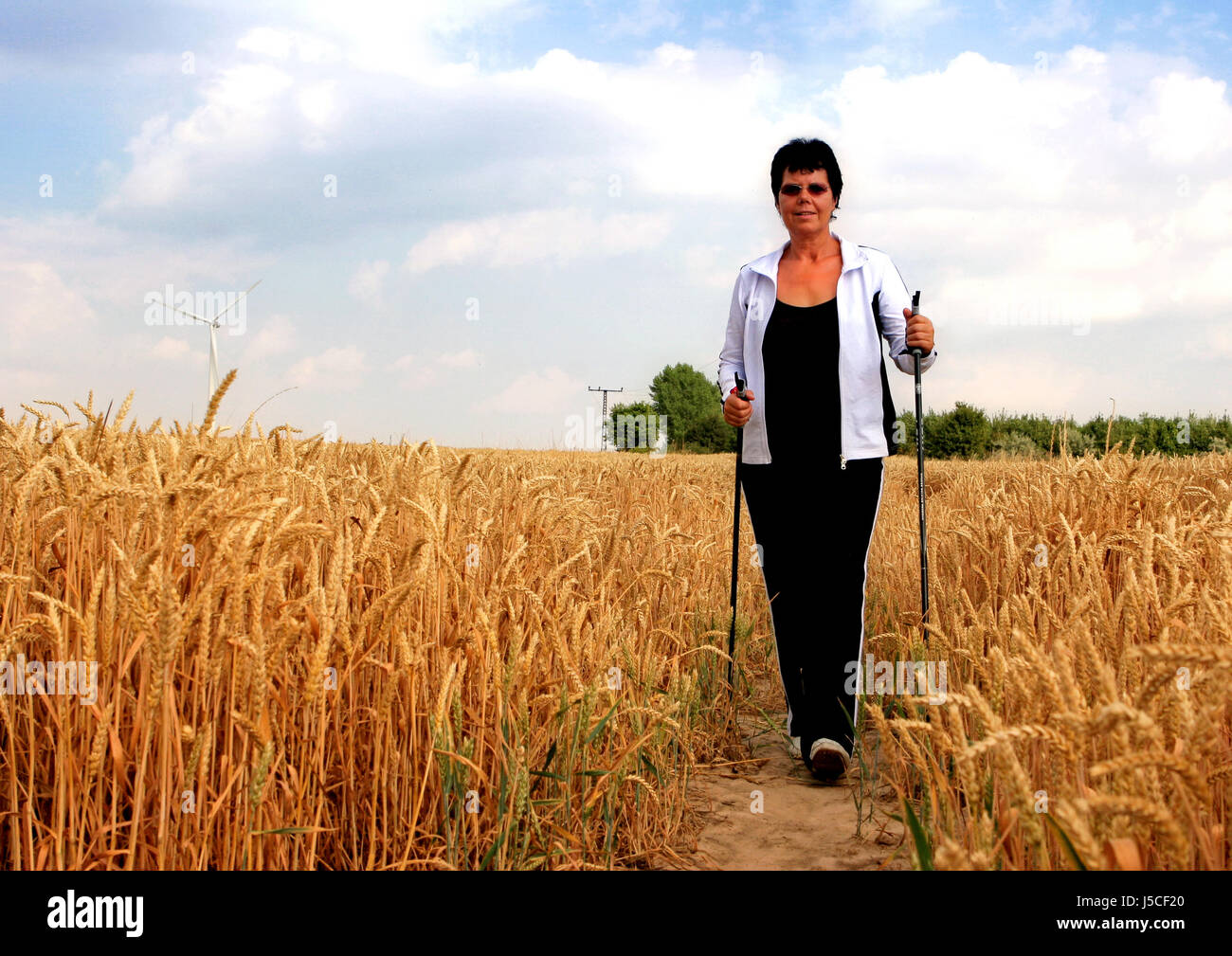 woman motion postponement moving movement stride walk go going walking ...