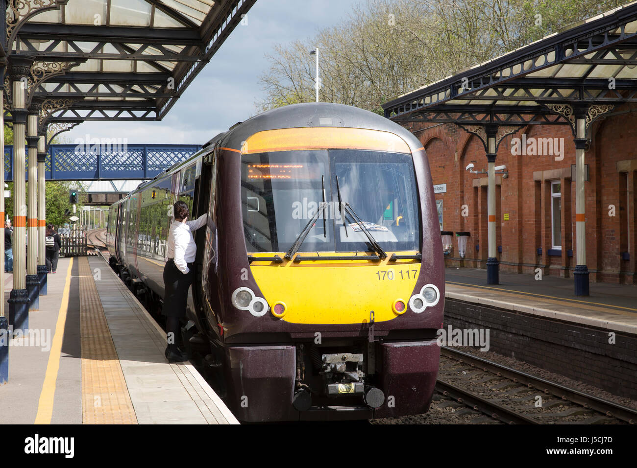 Trains Cambridge Railway Station Stock Photos & Trains Cambridge ...