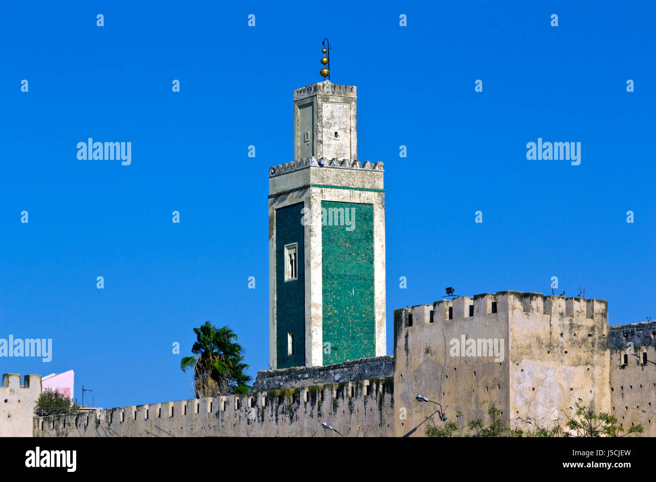 Medieval grand mosque hi-res stock photography and images - Alamy