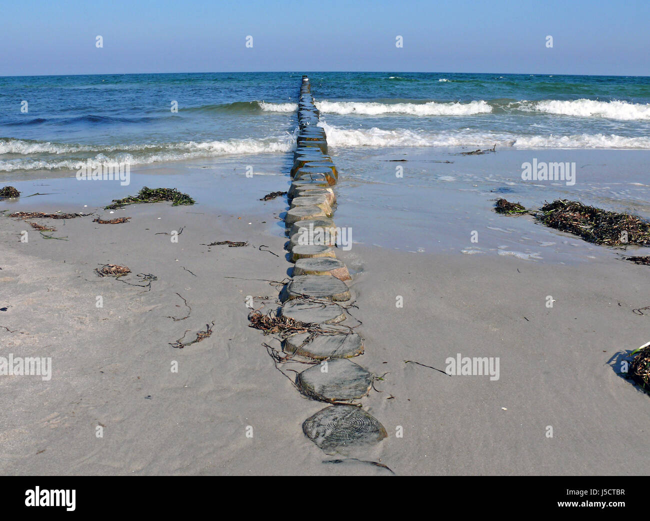 blue horizon waves depth depths protect protection stage breakwater ...