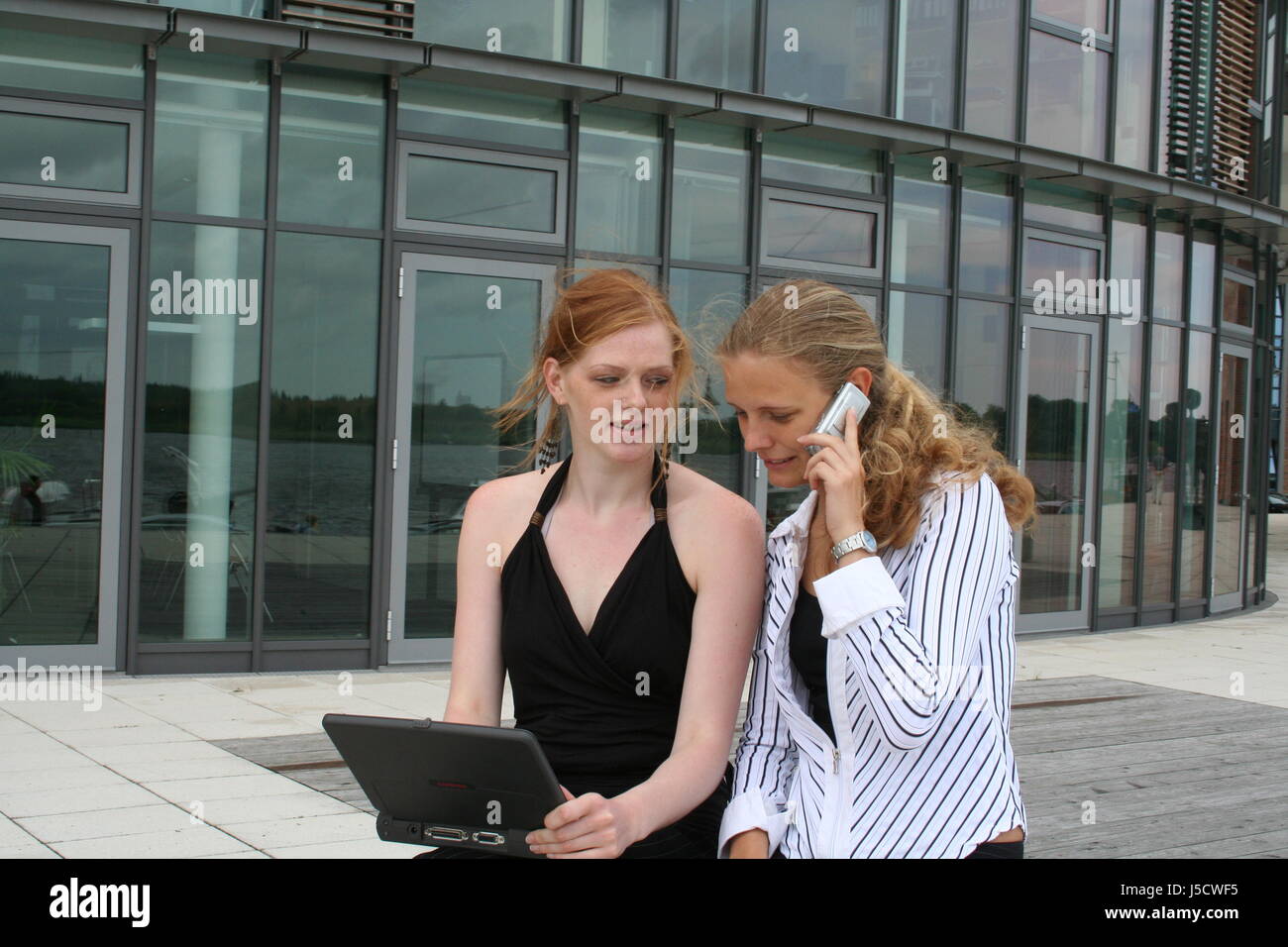 Programieren hi-res stock photography and images - Alamy