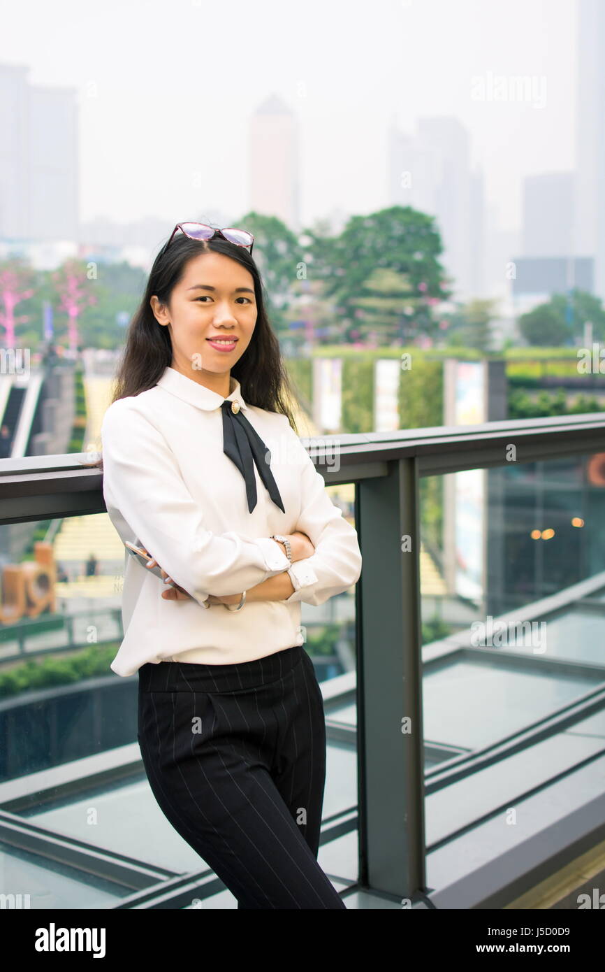 Successful asian business woman hi-res stock photography and images - Alamy