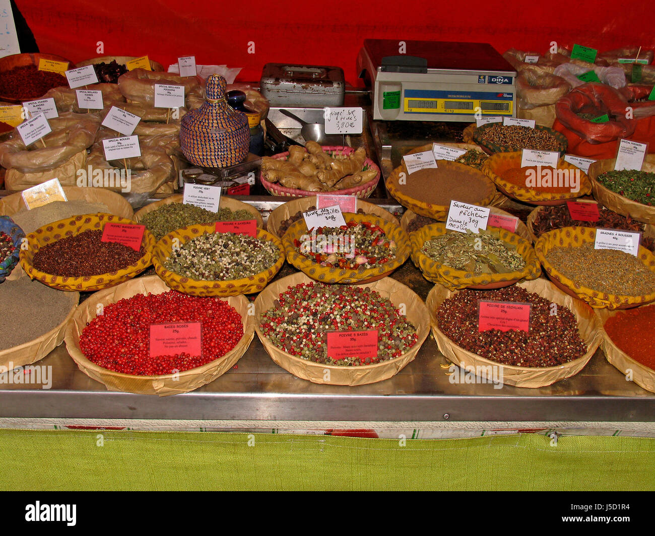 food aliment spice france brittany dish meal details spices preparation ...