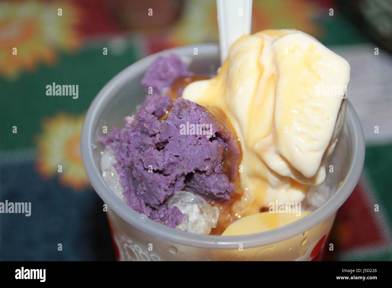halo-halo, Filipino mixed fruit dessert, top view Halo-halo is a ...
