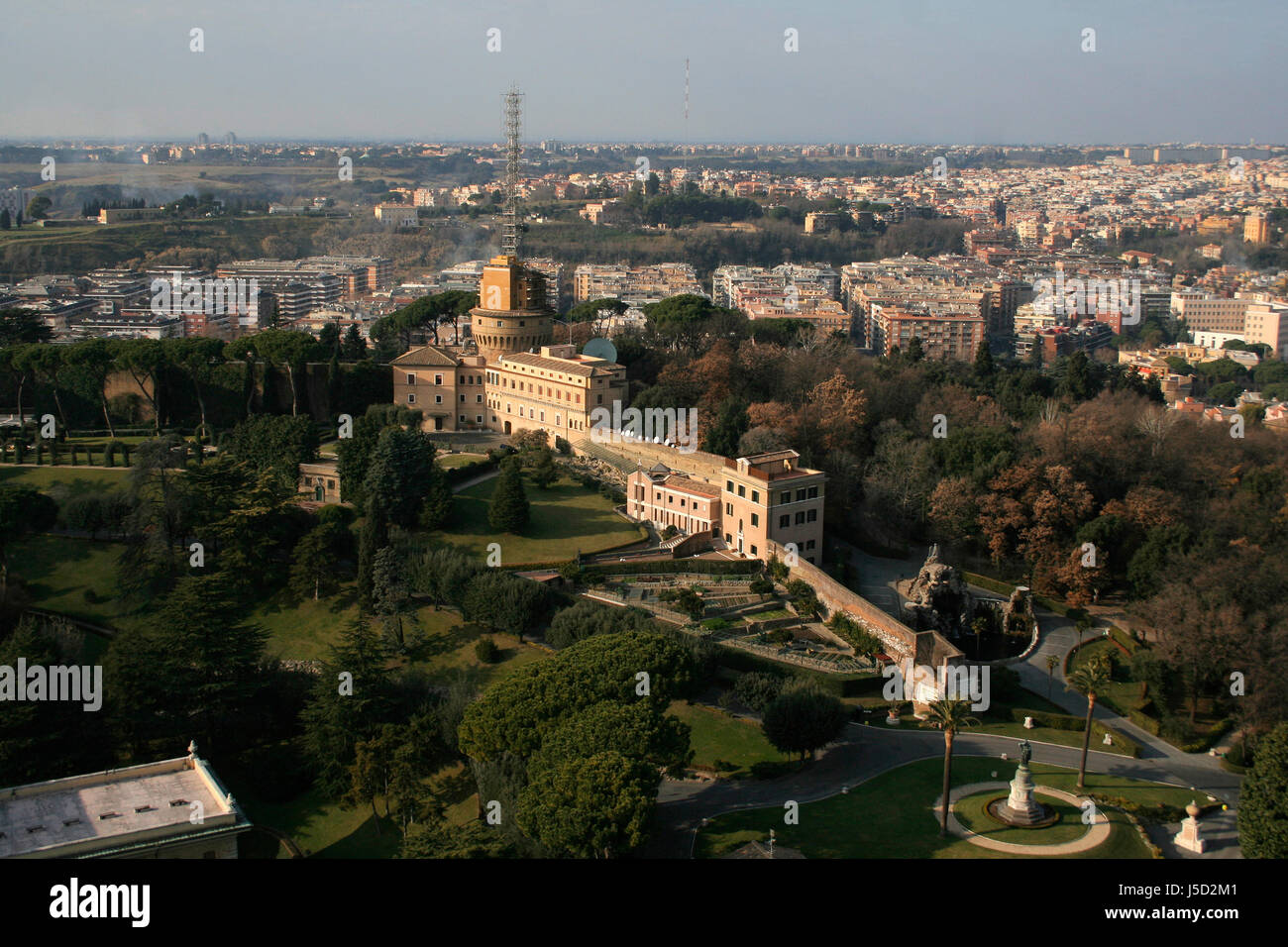 Radio del vaticano hi-res stock photography and images - Alamy