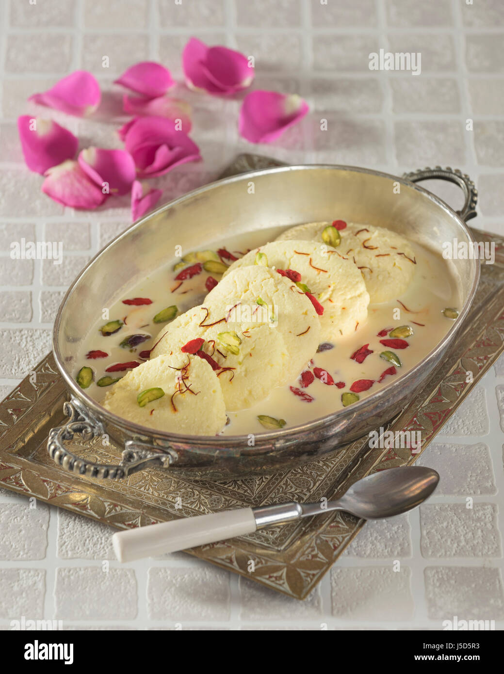 Saffron ras malai hi-res stock photography and images - Alamy