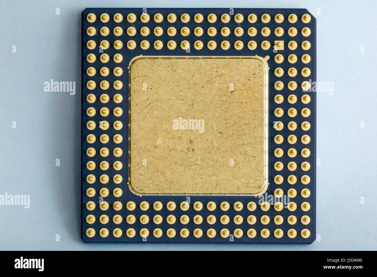 Arithmetic logic unit calculator hi-res stock photography and images ...