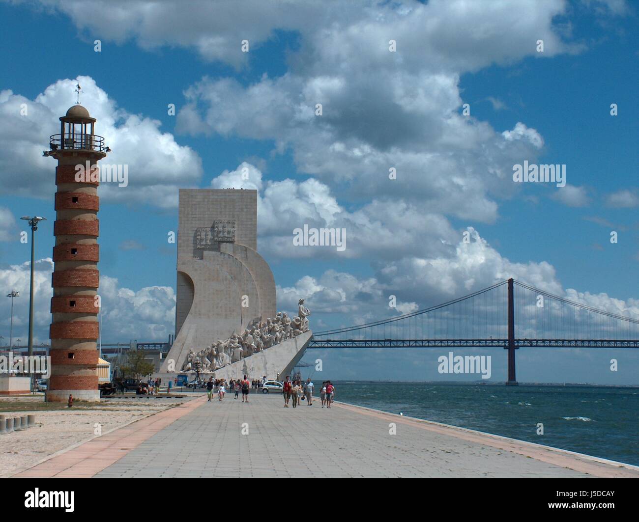 lighthouse monument to the discoveries Stock Photo - Alamy