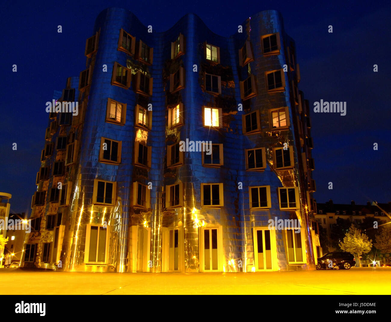 house building houses communication media harbor skew harbours gerry ...