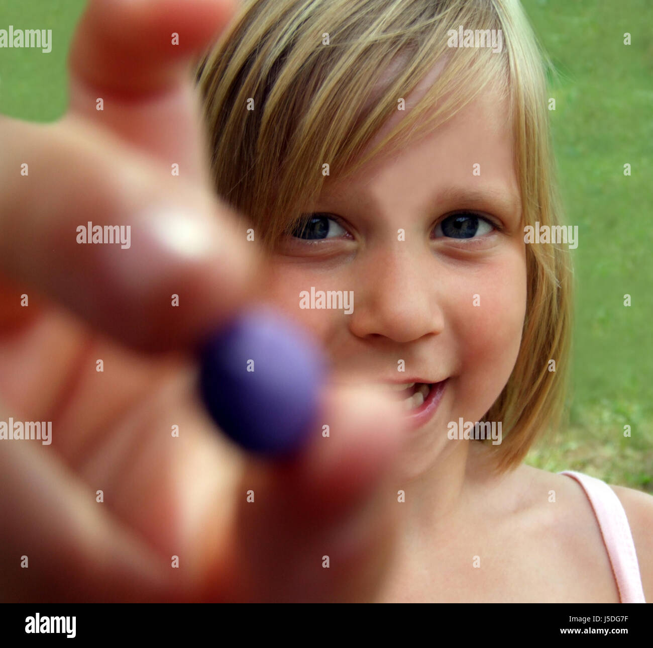 Divide face hi-res stock photography and images - Alamy