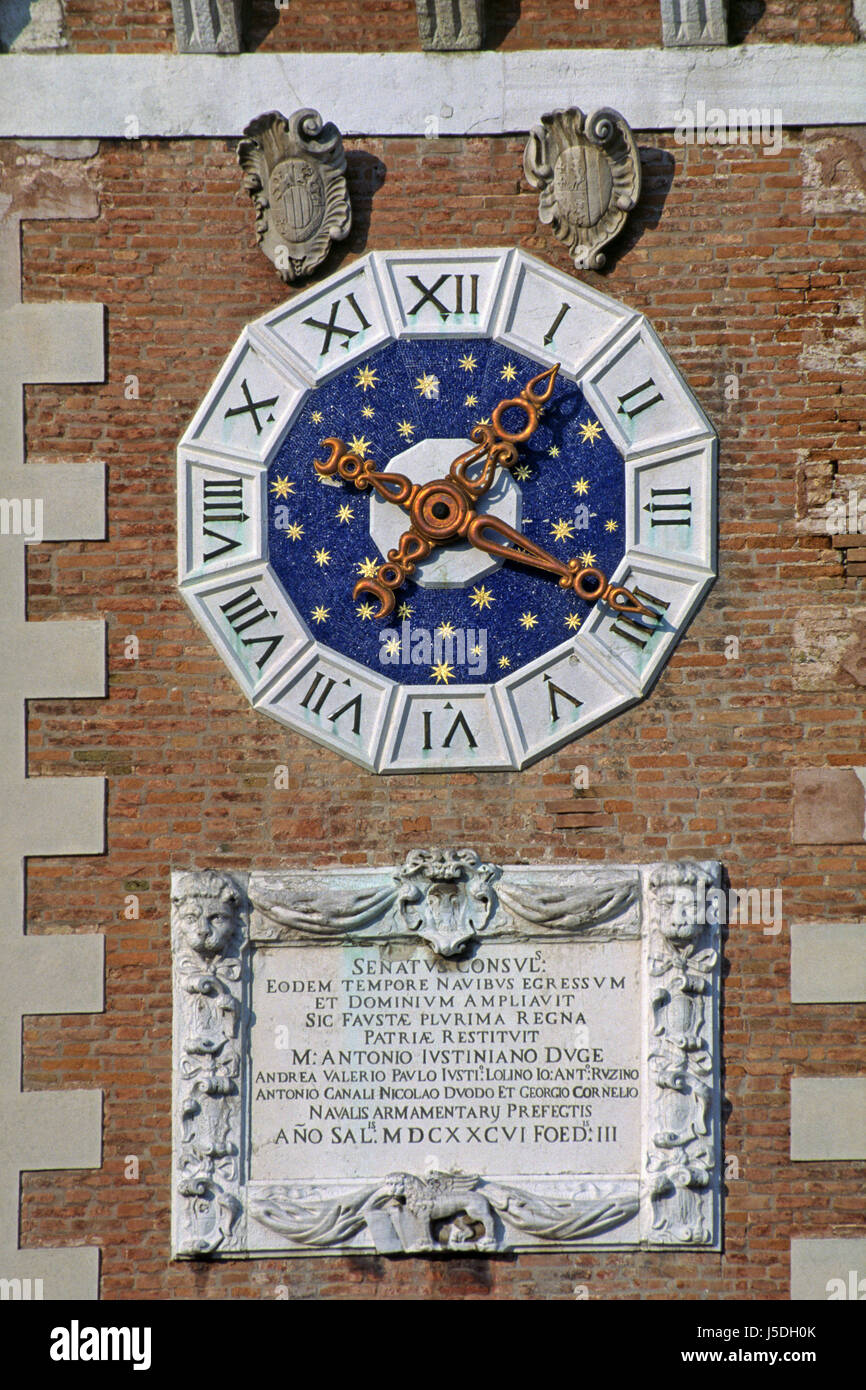 sights venice clock sightseeing italy building buildings gebudedetail ...