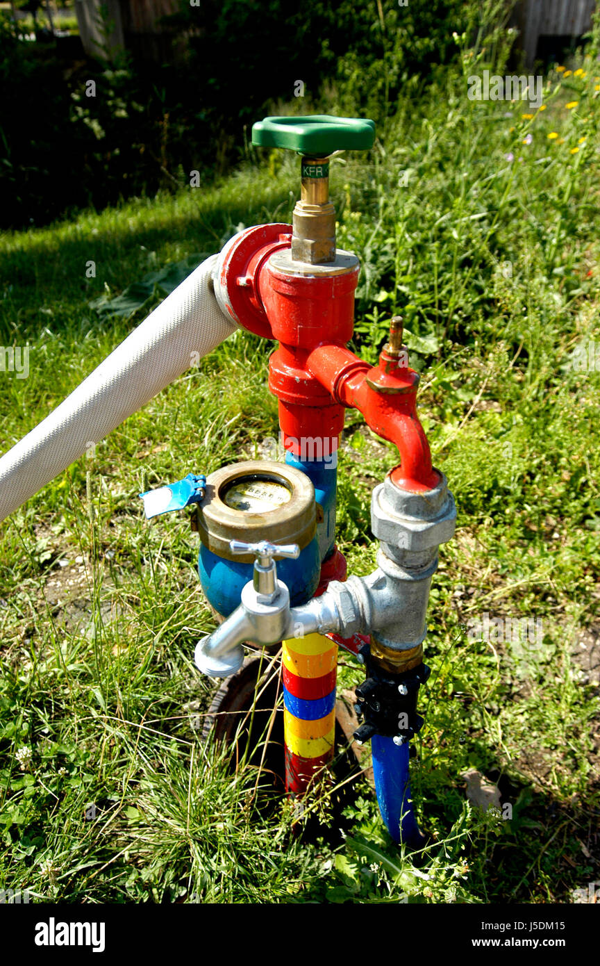 Liquid distributor hi-res stock photography and images - Alamy