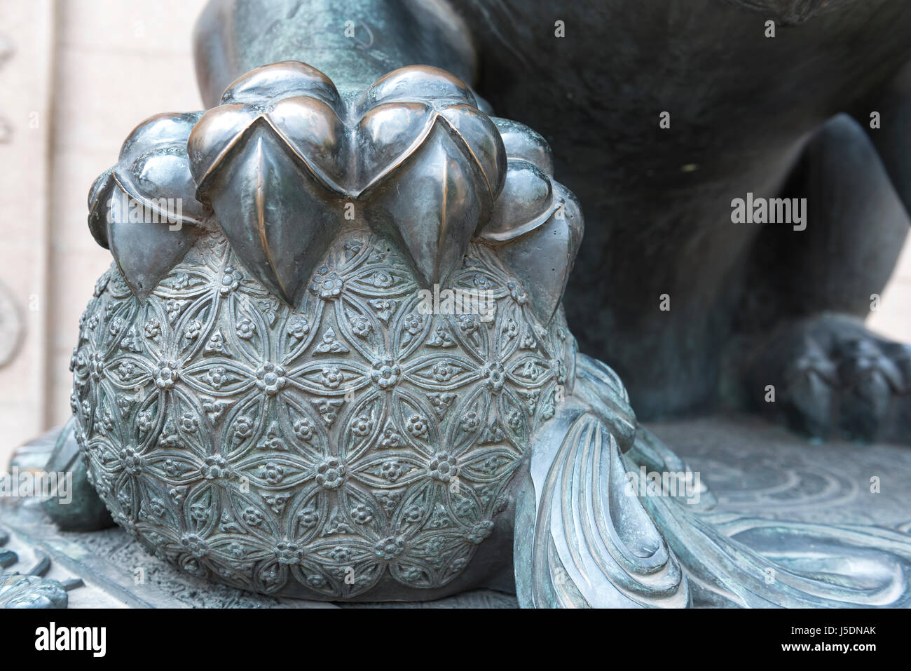Bronze lion paw foot on hi-res stock photography and images - Alamy