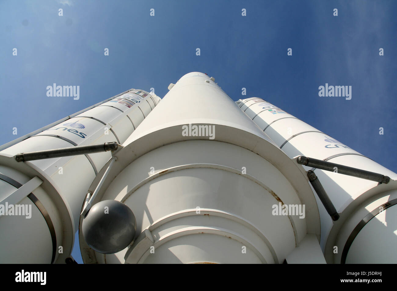 Space missile hi-res stock photography and images - Alamy