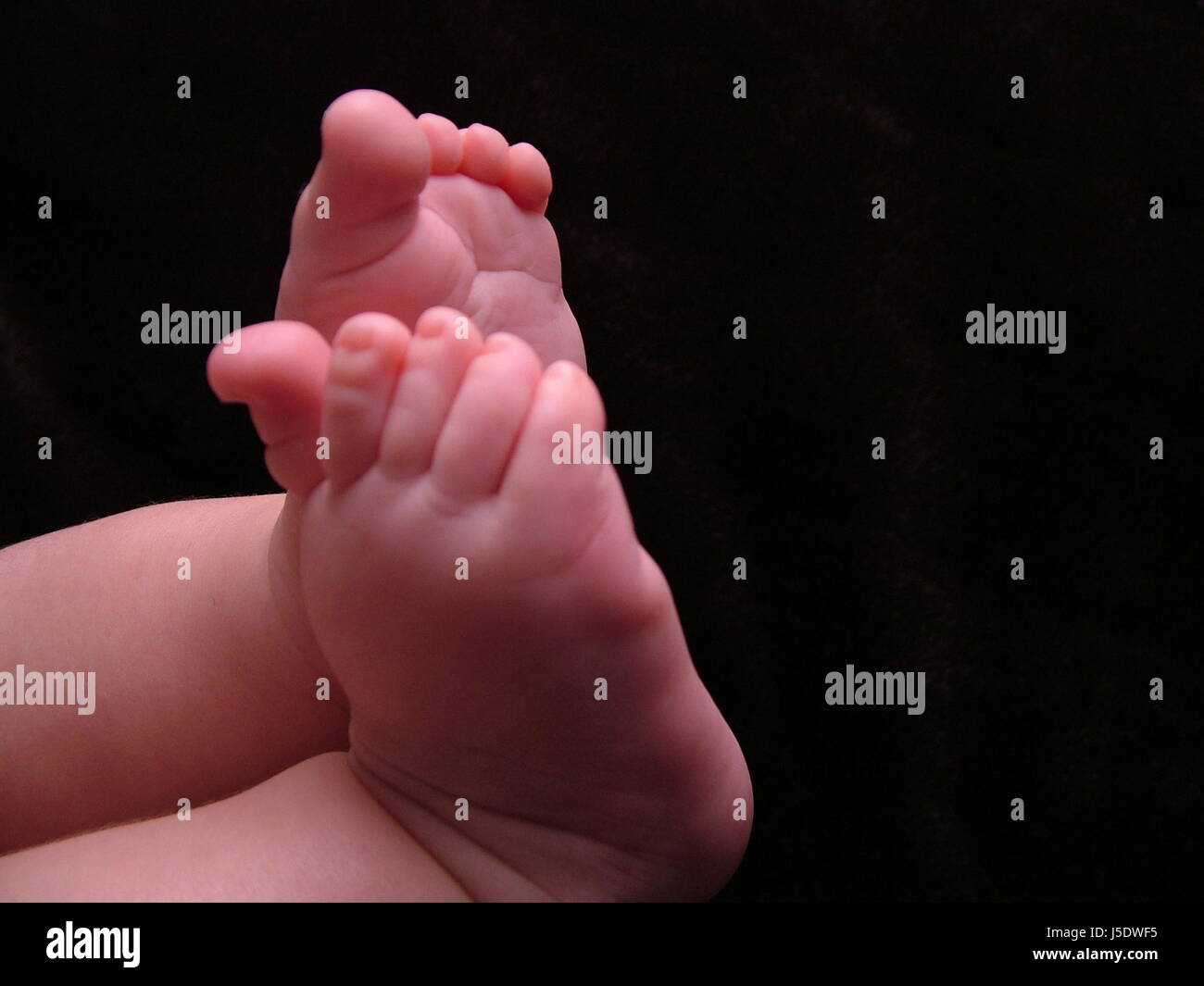 birth childbirth parturition delivery baby feet childhood cute ...