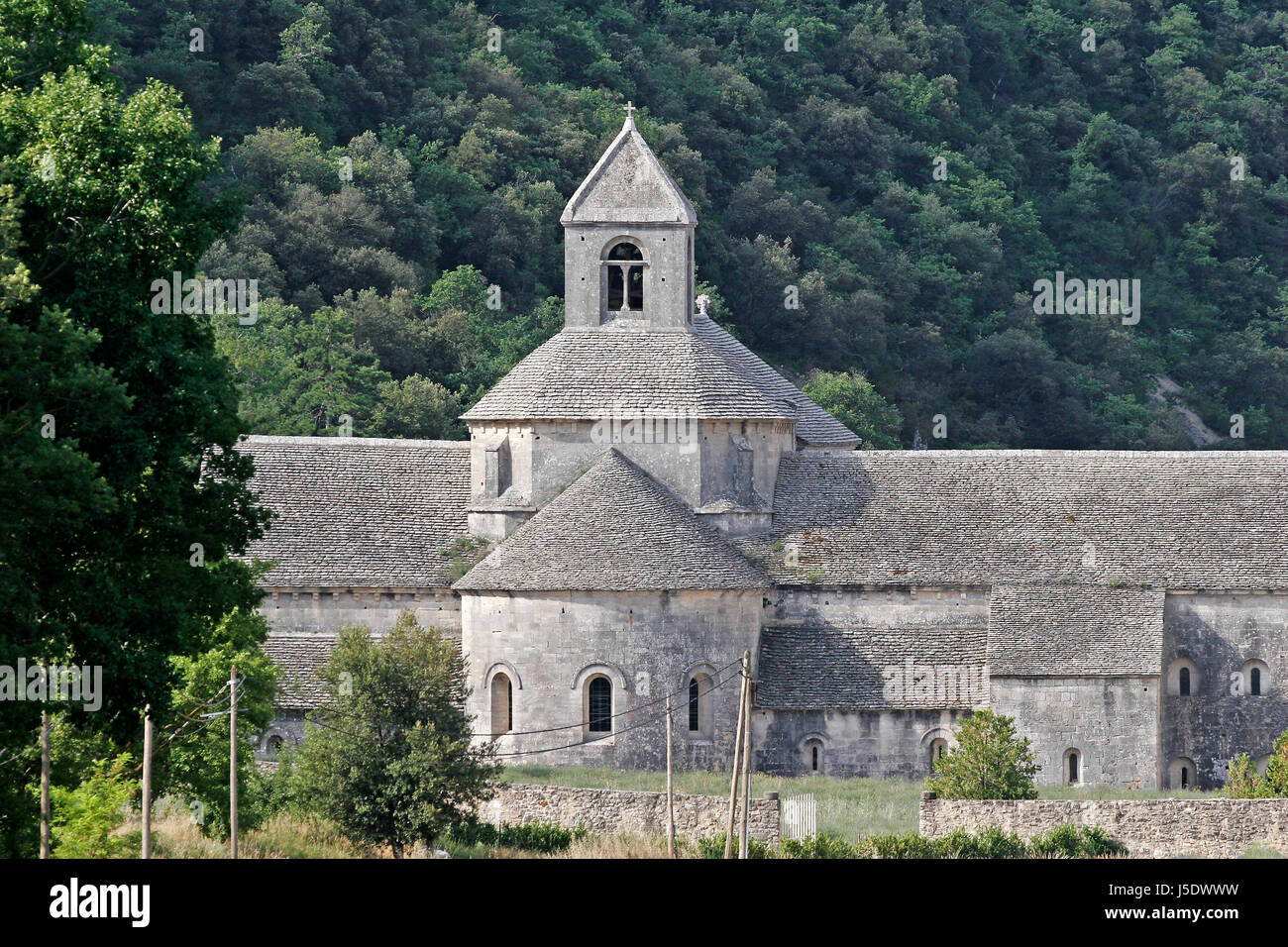 house building france monastery Southern France lavender Provence ...