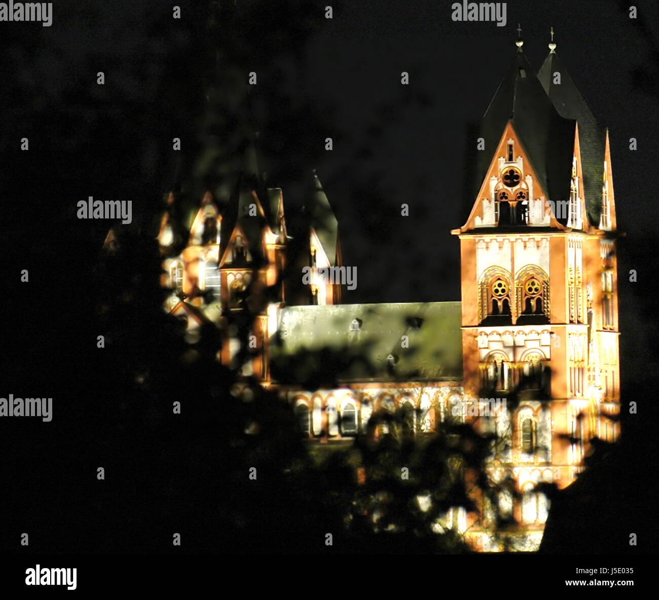 Catholic bishop hi-res stock photography and images - Alamy